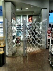 Shopping Mall Security Gate Photos - Xpanda Security Products